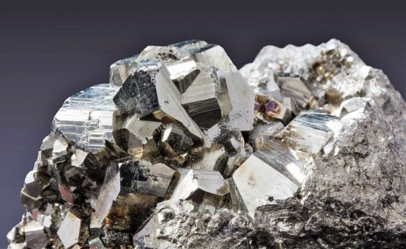 Cuprita | Características, usos, yacimientos, propiedades | Mineral