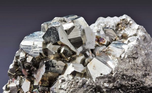 Pirita | Características, yacimientos, usos, propiedades | Mineral