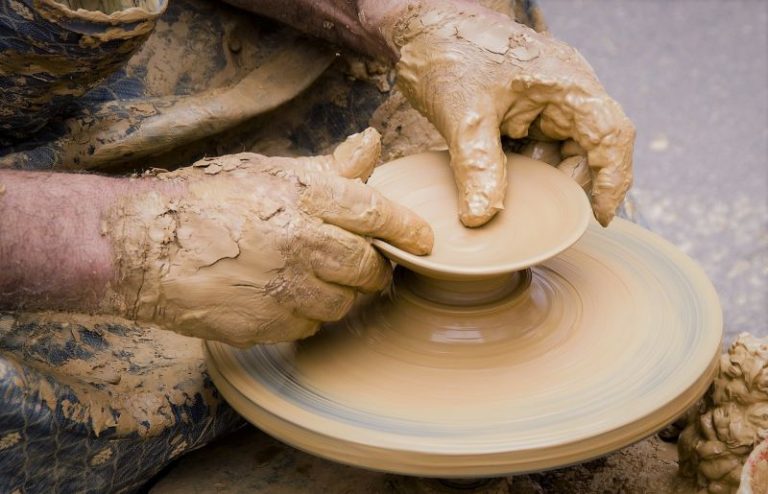 Arcilla | Características, tipos, usos, propiedades curativas, estructura