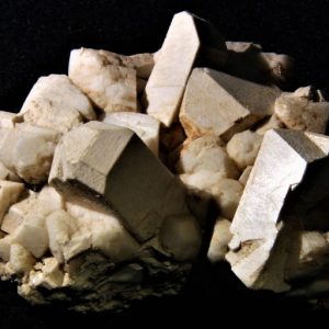 Riolita | Características, propiedades, localización, uso, información ...