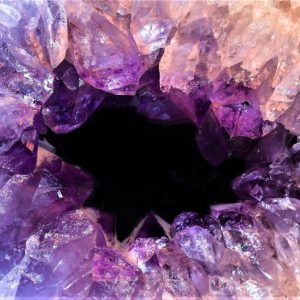 Cuprita | Características, usos, yacimientos, propiedades | Mineral