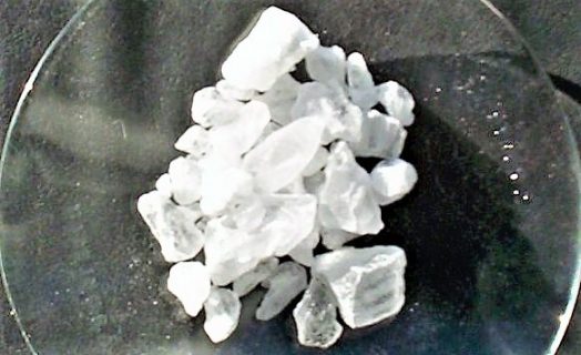 Alumbre | Qué es, composición, para qué sirve, usos, ventajas, información