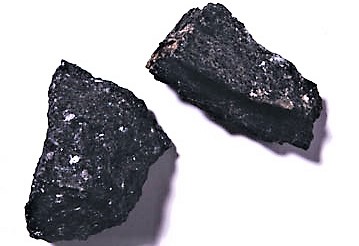 Anfíboles | Qué es, características, yacimientos, usos, cristalización